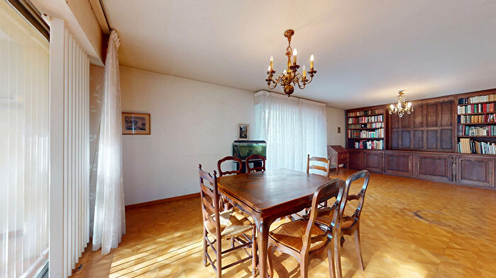 Appartement à vendre - Mulhouse, Rebberg - 5 pièces - 3 chambres