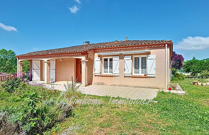 Maison à vendre - Montaigu-de-Quercy - 4 pièces - 3 chambres