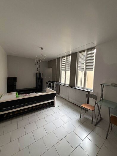 Place Carnot, Douai : Appartement 1 pièce à louer