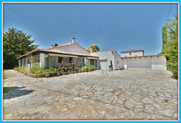 Maison 6 pièces à Redessan, à vendre