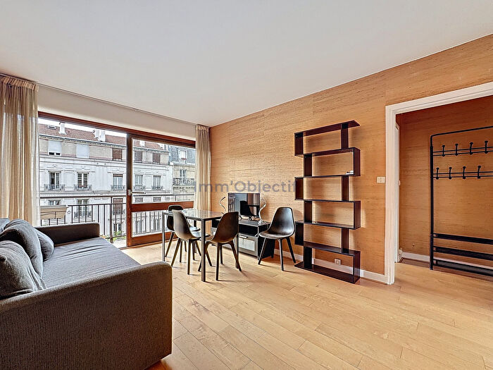 Paris 12ème, Bel-Air, Sud : Appartement 1 pièce à louer