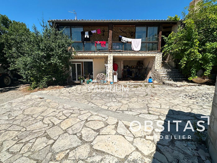 Maison à vendre - Saumane - 7 pièces - 5 chambres