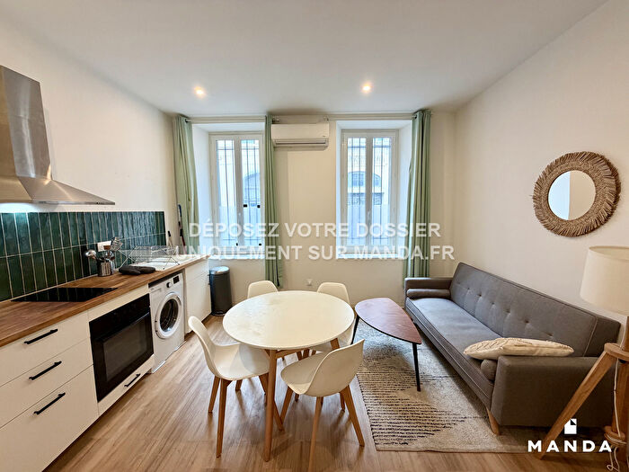 Appartement à louer - Marseille e , Baille - 1 pièce - 1 chambre
