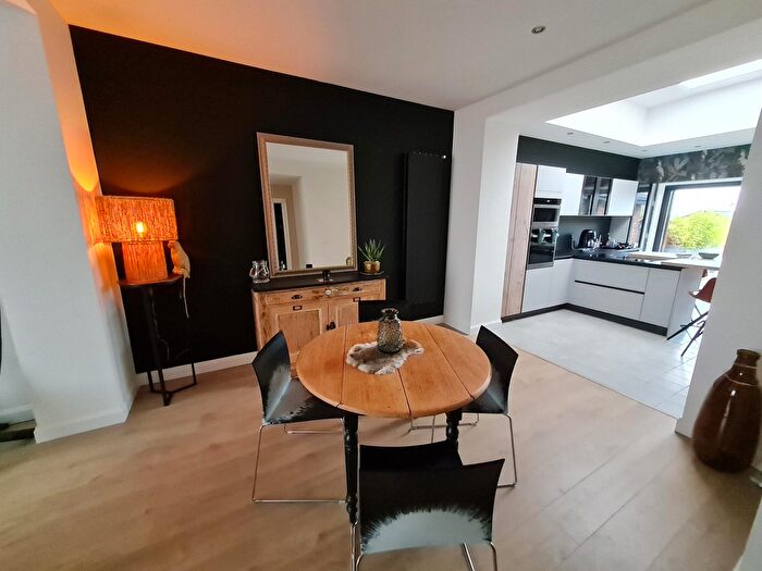 Neuf-Berquin : Maison 7 pièces à vendre