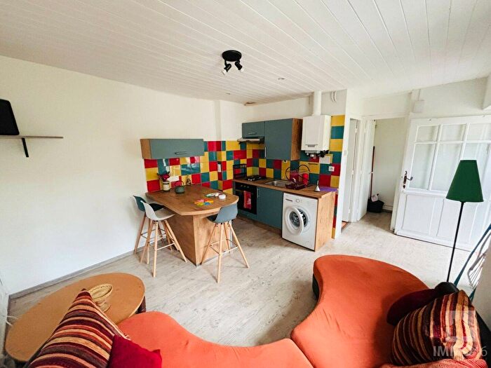 Appartement à louer - Cahors - 2 pièces - 1 chambre