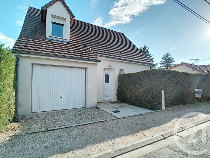 Maison 5 pièces à louer à Salbris