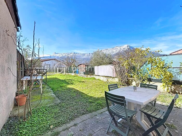 Maison à vendre - Le Pont-de-Claix, Grand Galet - 4 pièces - 3 chambres