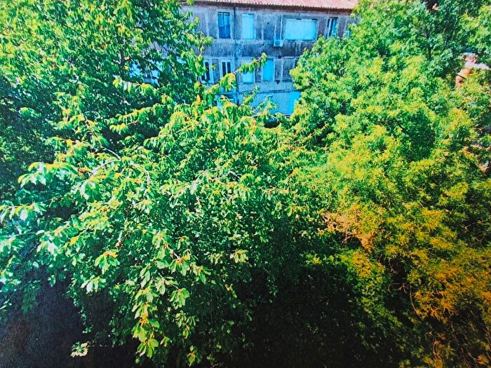 Appartement à vendre - Bédarieux - 3 pièces - 2 chambres