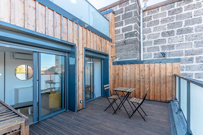 Appartement à louer - Bordeaux, Saint-Augustin - 1 pièce