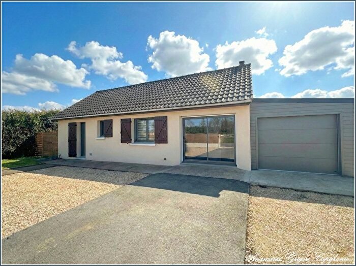 Maison à vendre - Courville-sur-Eure - 3 pièces - 2 chambres