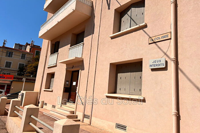 Appartement à vendre - Toulon, Pont du Las - 3 pièces - 2 chambres