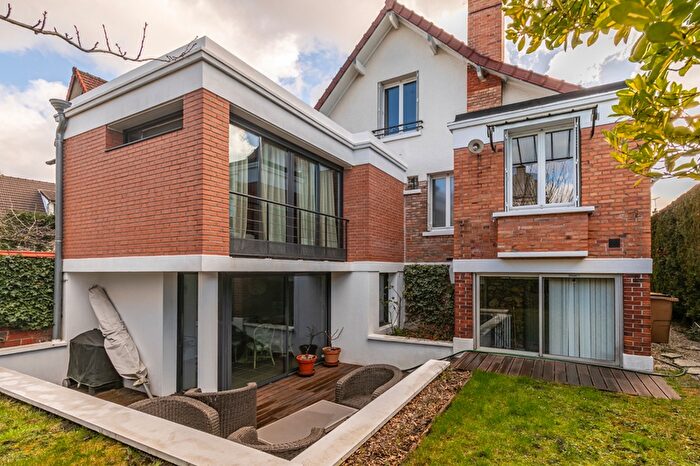 Maison à vendre - Villemomble, Les Coquetiers - 7 pièces - 3 chambres