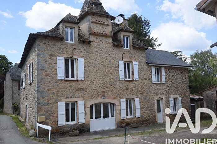 Maison à vendre - La Bastide-lévêque - 7 pièces - 5 chambres