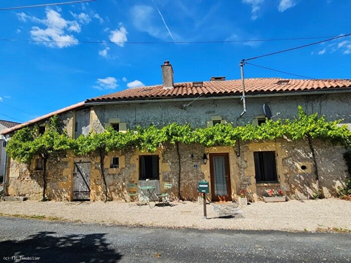 Blanzay - Maison 3 pièces à vendre