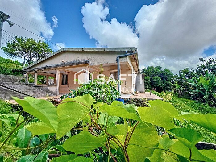 Maison à vendre - Sainte-Marie - 4 pièces - 3 chambres