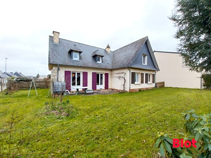 Maison à vendre - La Chapelle-des-Fougeretz - 8 pièces - 5 chambres