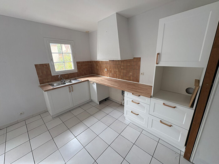 Appartement à louer - Auch, Faubourgs - 3 pièces - 2 chambres