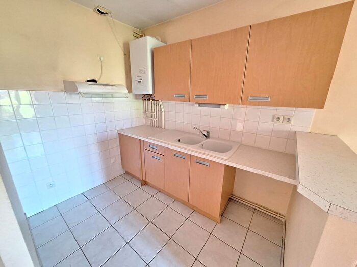 Appartement à louer - Maringues - 2 pièces - 1 chambre