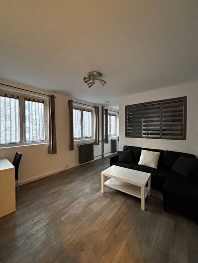 Appartement à louer - Cité Pierre et Marie Curie, Ivry-sur-Seine - 3 pièces - 1 chambre