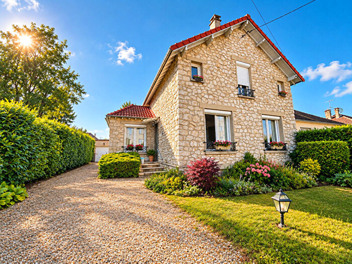 Maison 5 pièces à vendre à Moret-sur-Loing