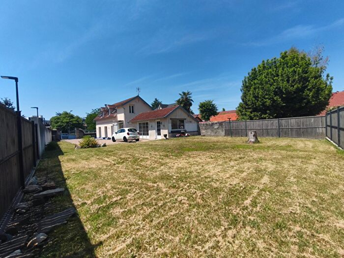 Pau, Le Hameau : Maison 3 pièces à vendre