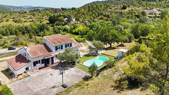 Maison à vendre - Rousson - 8 pièces - 6 chambres