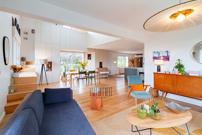 Maison à vendre - Montrabé - 8 pièces - 6 chambres