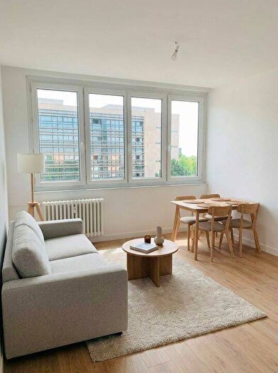 Grangier, Dijon : Appartement 4 pièces à louer