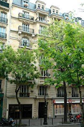 Clignancourt-Jules Joffrin, Paris ème arrondissement : Appartement 4 pièces à louer