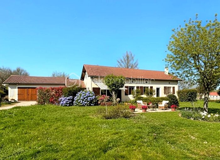 Maison à vendre - Monségur - 6 pièces - 4 chambres