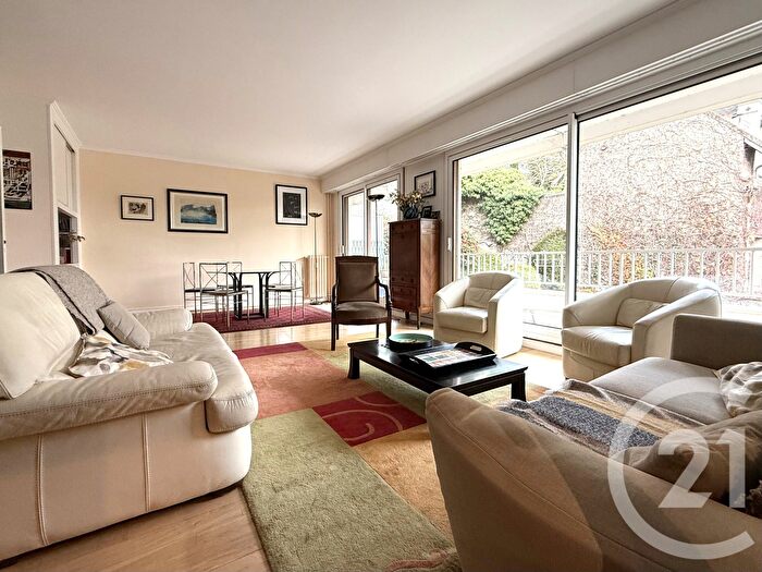 Appartement à vendre - Saint-Germain-en-Laye, Pontel, Schnapper, Sous-préfecture - 6 pièces - 4 chambres