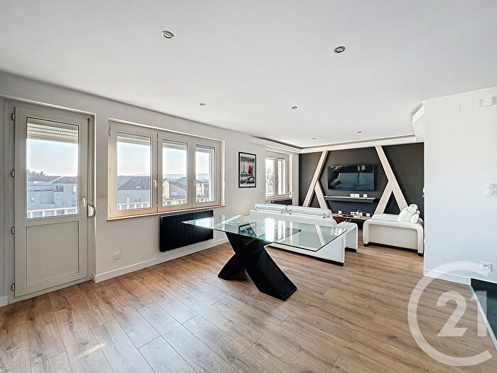 Appartement à vendre - Tomblaine - 5 pièces - 3 chambres