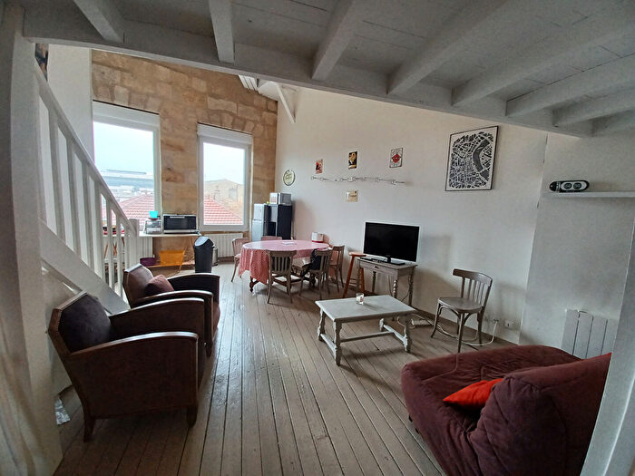 Appartement à louer - Bordeaux, Ornano - 1 pièce