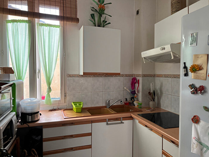 Appartement à vendre - Libourne, Centre-ville, Bastide, Gare - 2 pièces - 1 chambre
