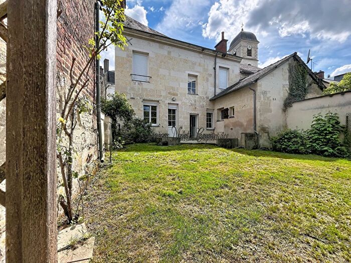 Maison 7 pièces à La Chartre-sur-le-Loir, à vendre