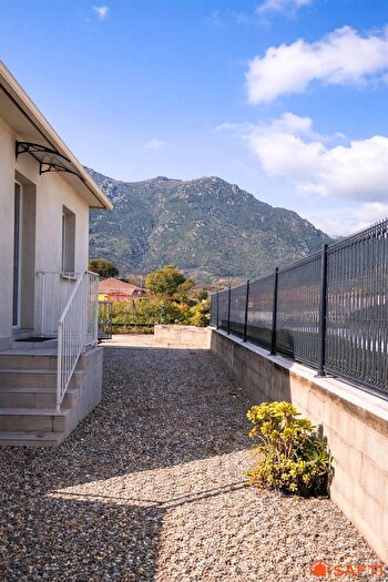 Maison à vendre - Santa-Maria-Poggio - 3 pièces - 2 chambres