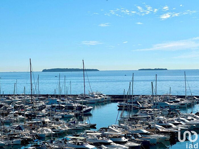 Appartement à vendre - Mandelieu-la-Napoule, La Napoule - 2 pièces - 1 chambre