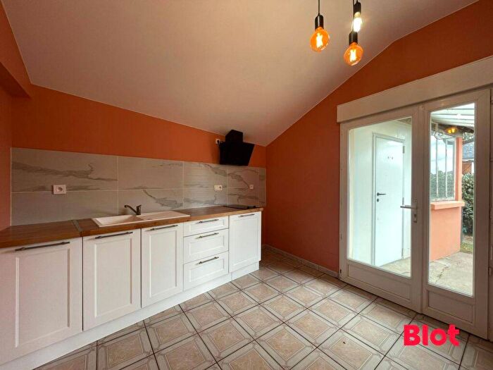Maison 3 pièces à Ercé-en-Lamée, à louer