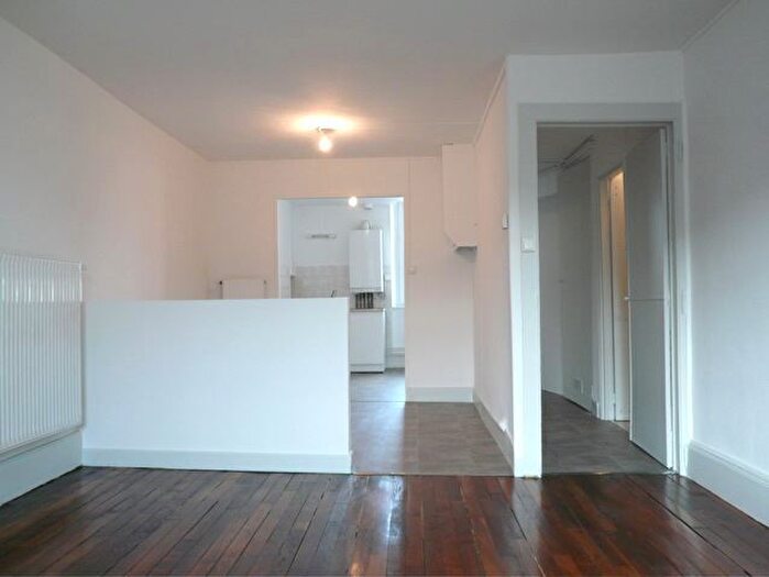 Appartement à louer - Nancy, Mon Désert, Jeanne dArc, Saurupt, Clémenceau - 2 pièces - 1 chambre