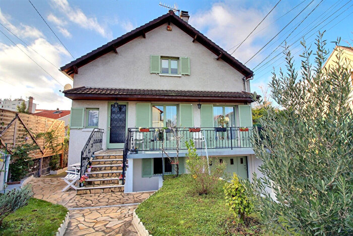 Maison à vendre - Bezons, Agriculture - 5 pièces - 3 chambres