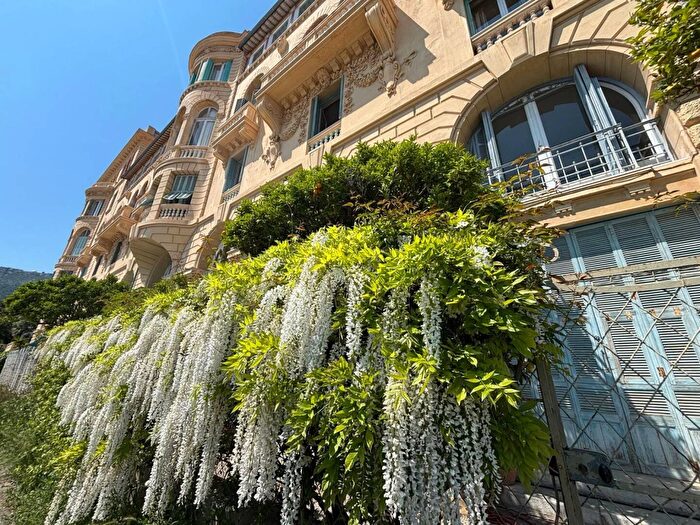 Appartement à louer - Beausoleil - 3 pièces - 2 chambres