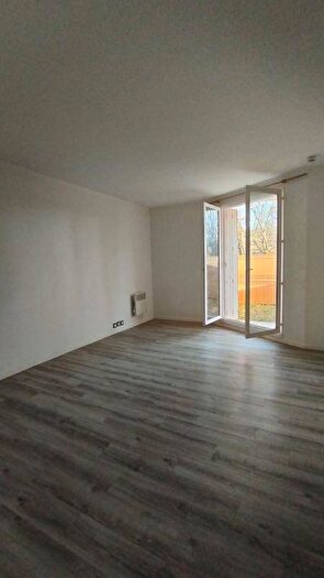 Appartement à louer - Nord Ouest, La Ferté-sous-Jouarre - 1 pièce