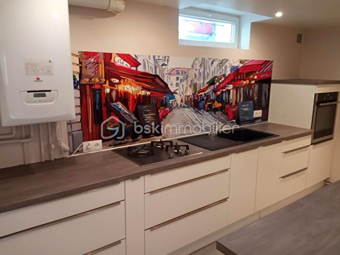 Maison à vendre - Saintes, La Gare, Sébastien de Brouard, La Fenêtre - 3 pièces - 2 chambres