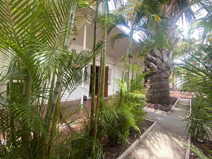 Maison à vendre - Saint-Denis, Petite-Ile, Bas de la Rivière - 5 pièces - 4 chambres