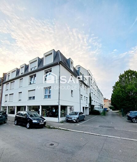 Appartement à louer - Mulhouse, Rebberg - 2 pièces - 1 chambre