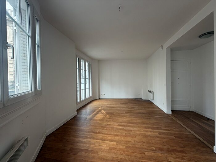 Paris 18ème, Jules Joffrin - Appartement 2 pièces à vendre