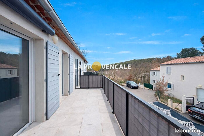 Appartement à vendre - Fuveau - 3 pièces - 2 chambres