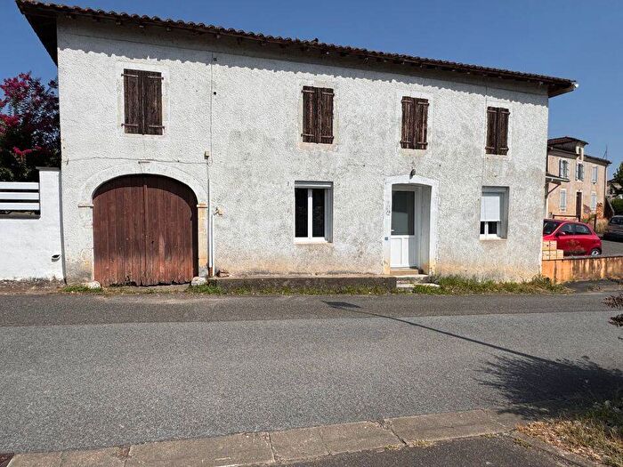 Maison 3 pièces à Momuy, à louer