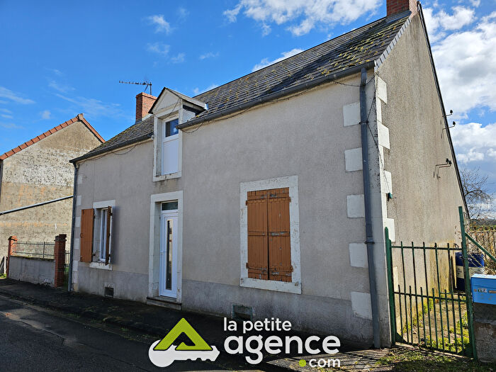Maison à vendre - Saint-Denis-de-Palin - 3 pièces - 2 chambres