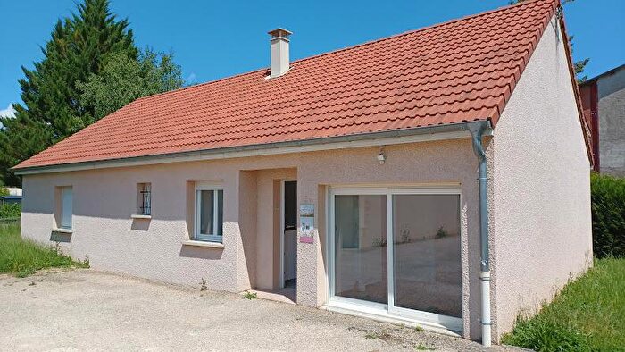 Maison à vendre - Mirebeau-sur-Bèze - 5 pièces - 3 chambres